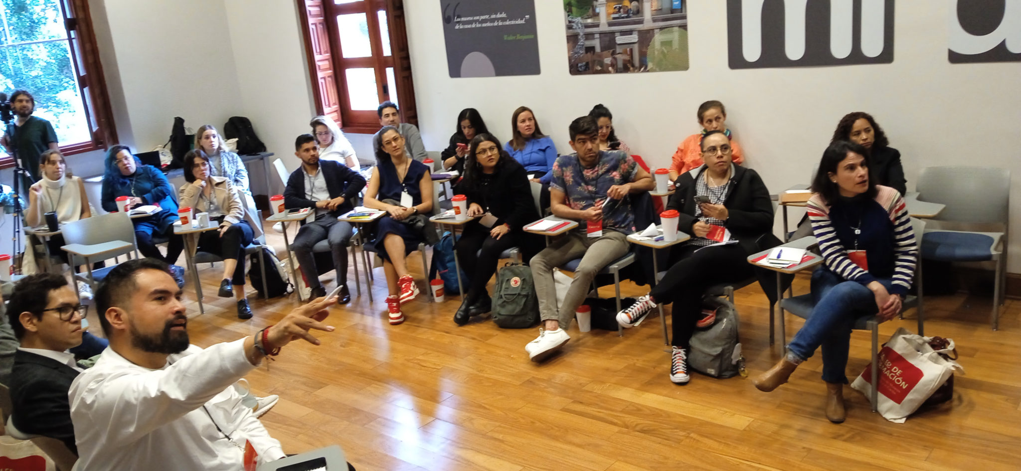 Professional training at the centre of museological development ...